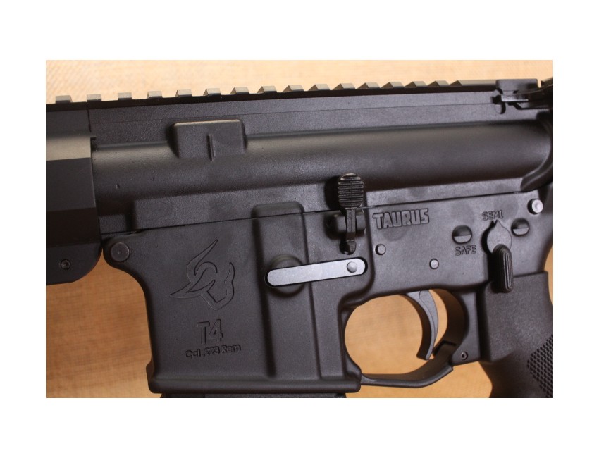 Taurus AR15 T4 calibre 223 - Armes D'Histoire
